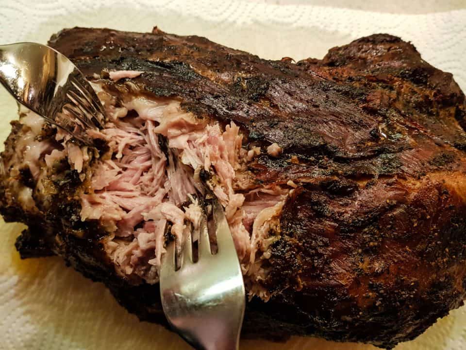 Pork Shoulder Rub Overnight: How Much Time Does It Need?