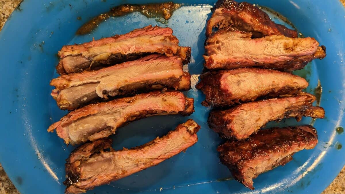 Wrap Beef Ribs Or Not: The Pros And Cons Of Wrapping