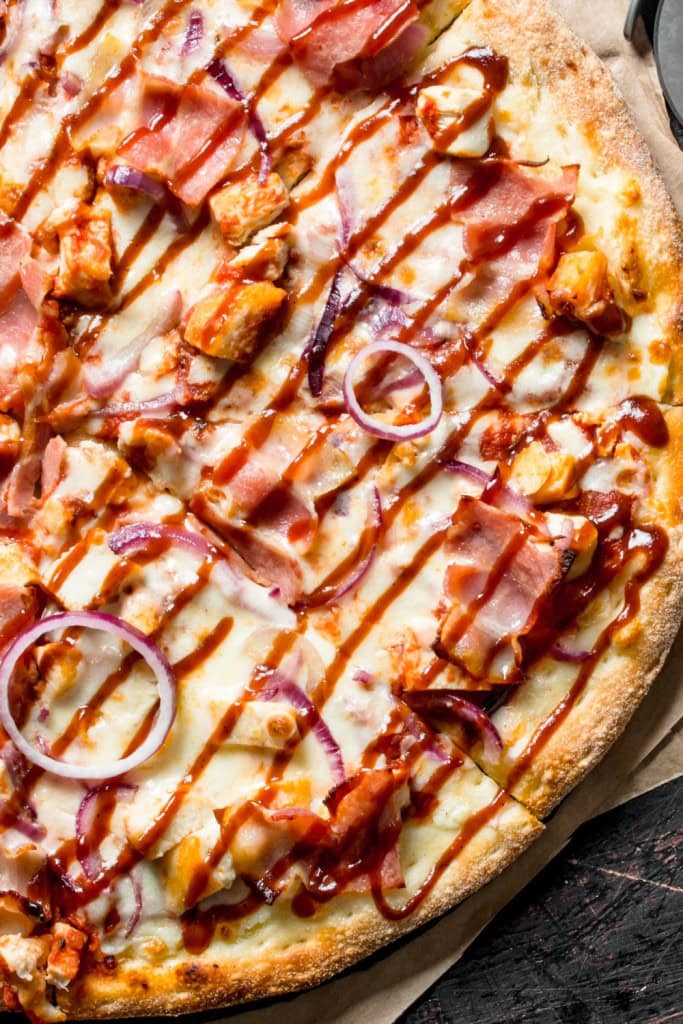 5 Must-Try Easy, Melty, And Smoky BBQ Chicken Pizza Recipes