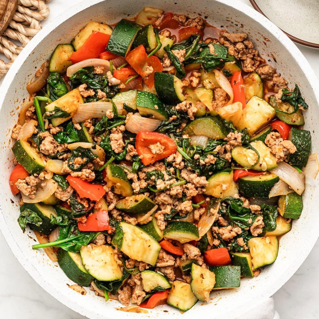 40+ Ground Turkey Recipes For Dinner: Skillets To Bowls