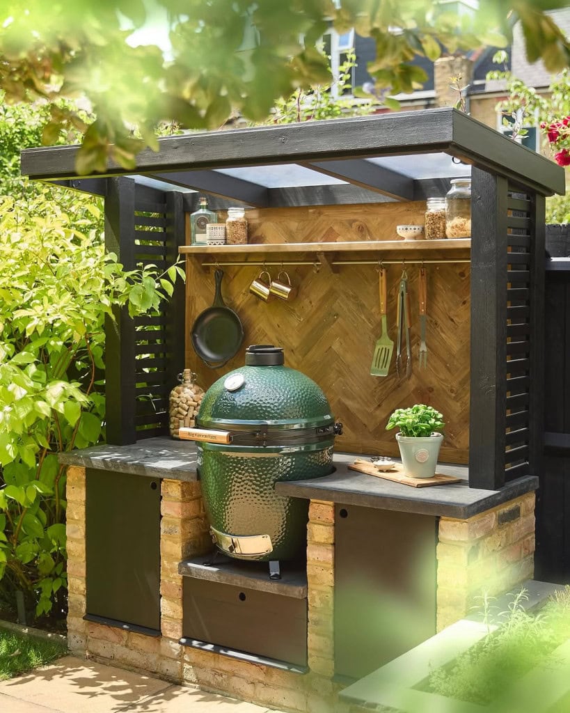 12 Smart Small Outdoor Kitchen Ideas To Maximize Your Space
