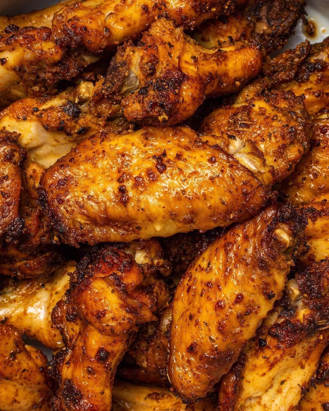 14 Fabulous Smoked Chicken Wings For The Ultimate Smoky Flavor!