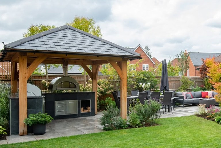 Create Your Dream BBQ Station With These 72 Inspiring Ideas