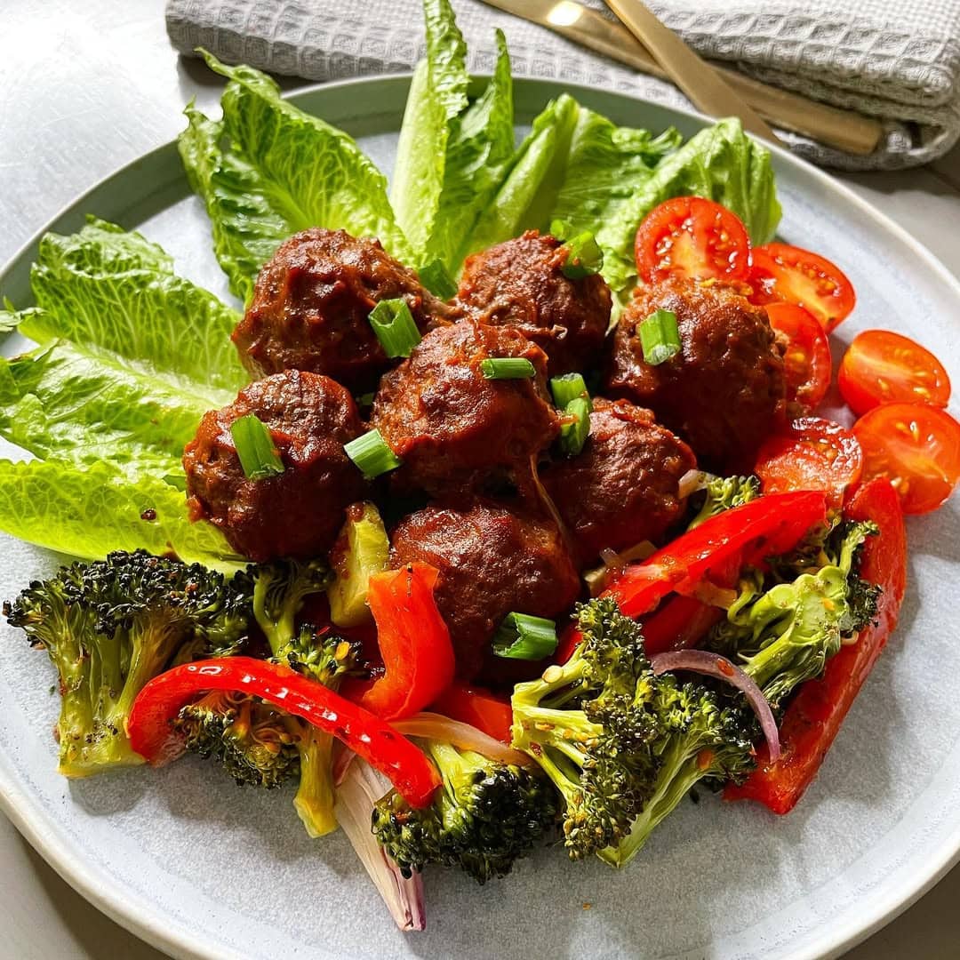 40+ Flavor-Packed BBQ Meatball Recipes For Every Occasion